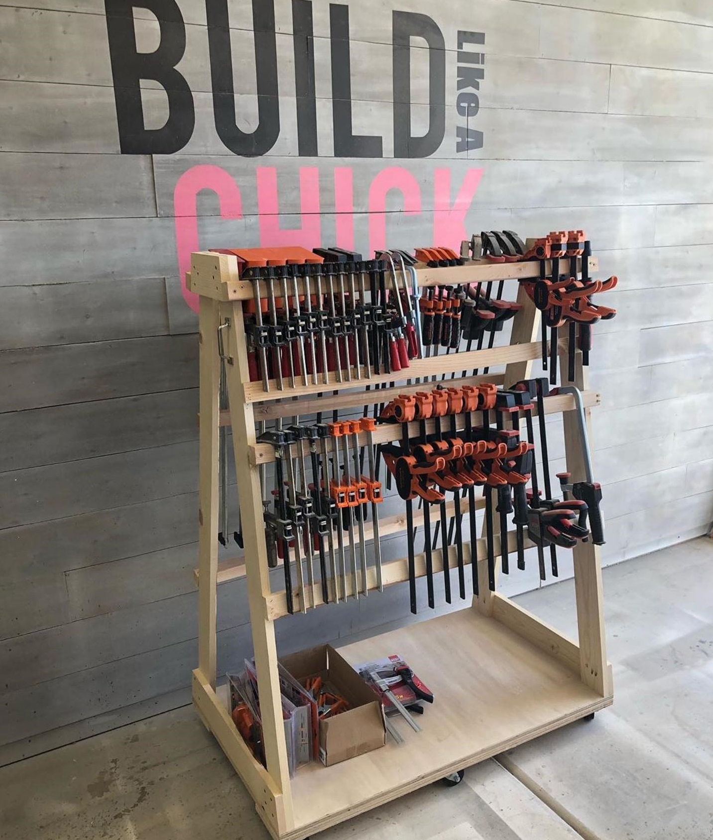 Smart Clamp Storage Solutions for Organized Workspaces